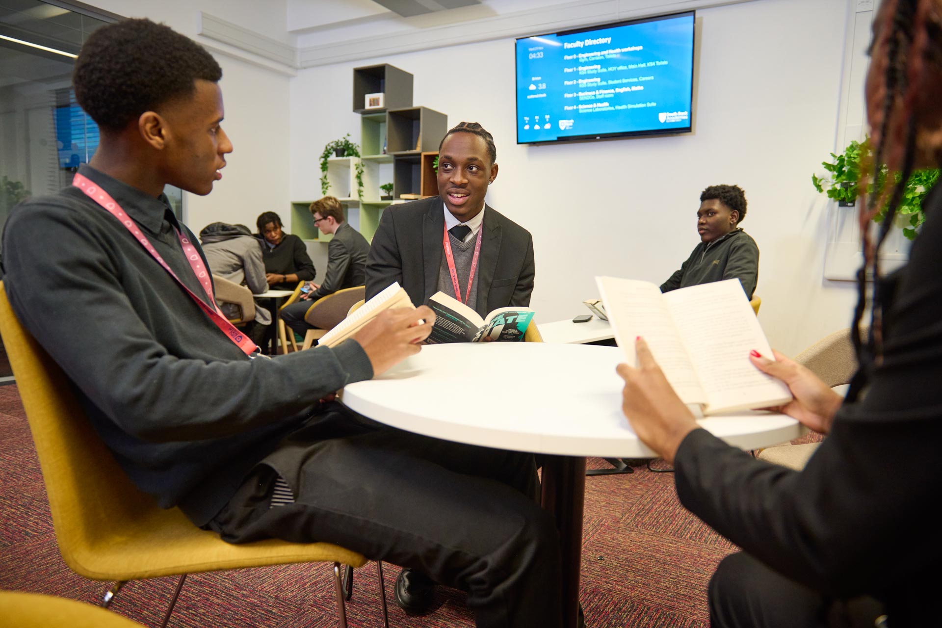 The Ultimate Guide to Selecting a Sixth Form College in South London ...